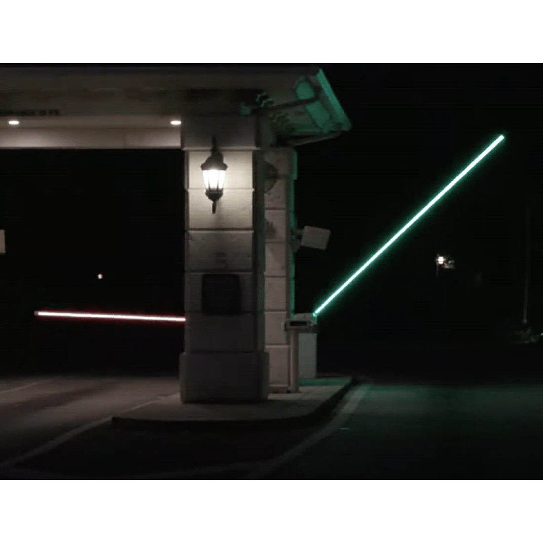 Gate Arms+ Lighted Barrier Gate Arms | Barrier Gates