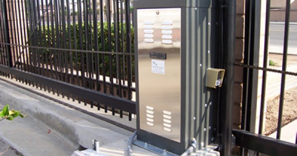 What's the difference between residential & commercial gate ...