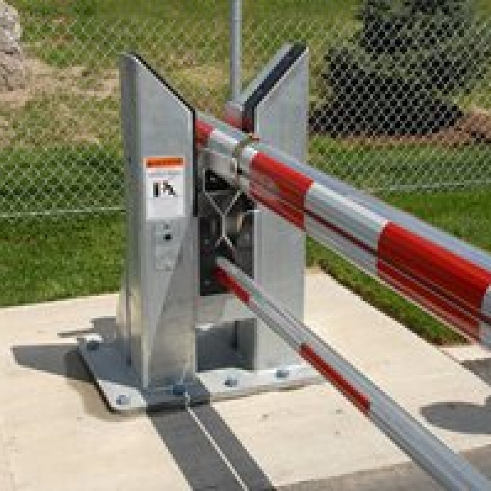 HySecurity StrongArmCrash M50 | Security Gate Opener