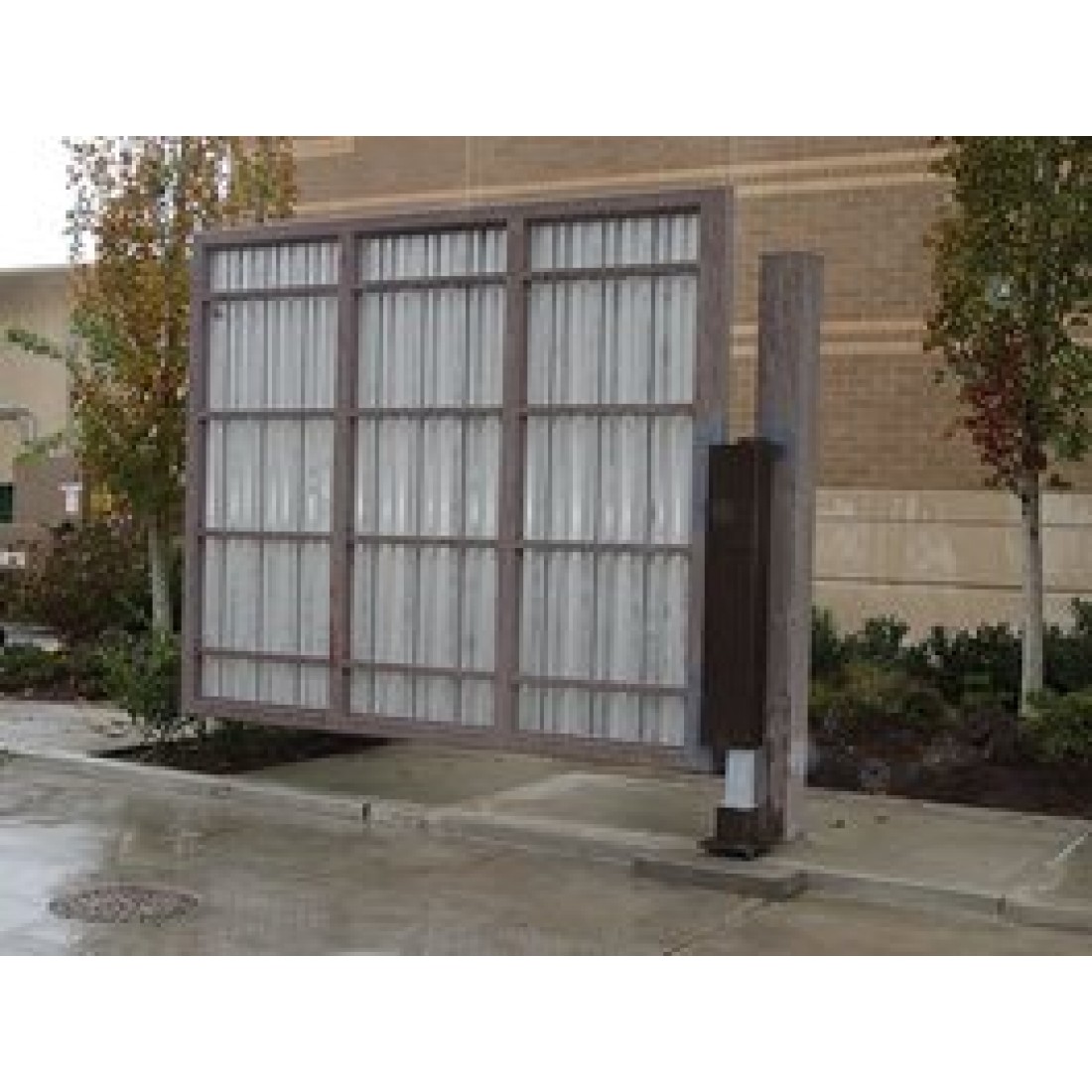 Commercial Swing Gate : HySecurity SwingRiser 14 | Lift ...