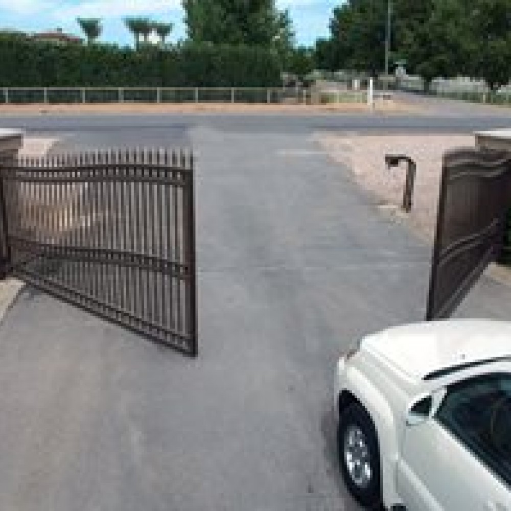 HySecurity SwingSmart DC 20 | Swing Gate Opener